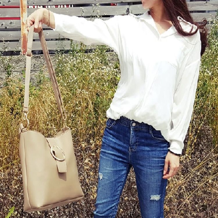 심플 데일리 직장인 소지품 수납 가방 숄더백 베이지 홈플러스 택배배송