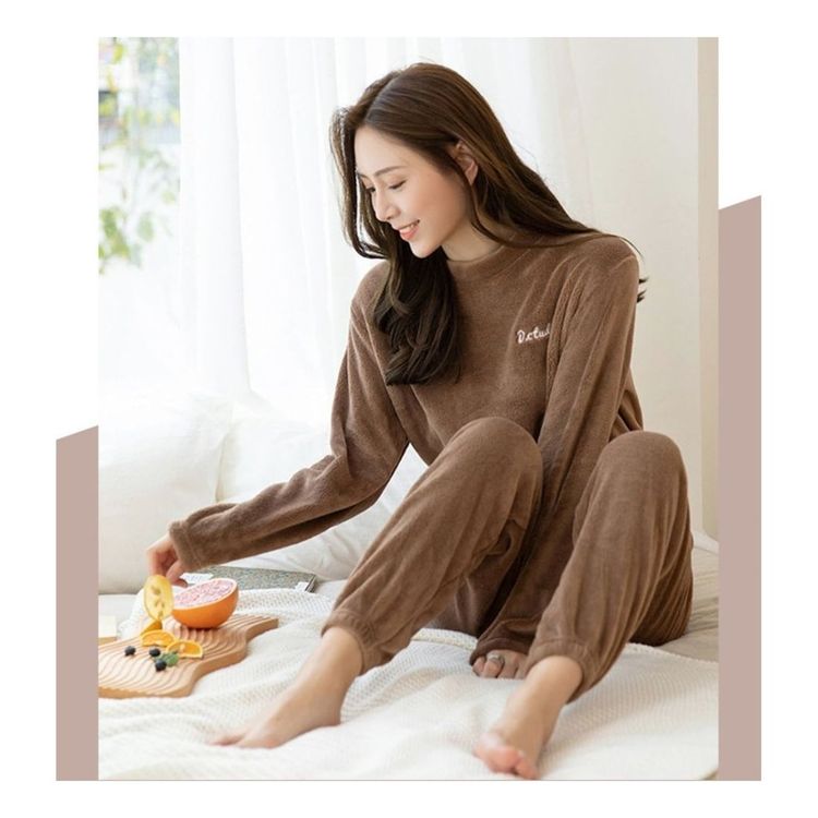 여자 데일리 따뜻한 홈웨어 극세사 수면 잠옷 세트 홈플러스 택배배송