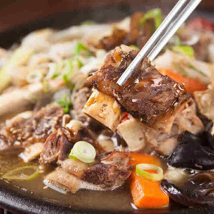 삼삼한 간장소 국물갈비찜700g1 2인분즉석조리간편조리제품 홈플러스 택배배송