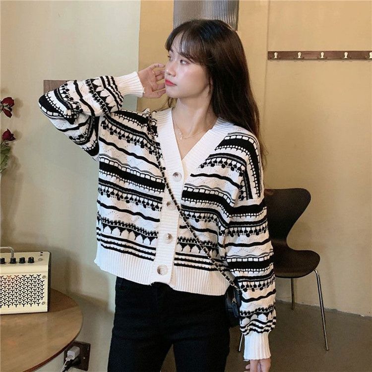 여성 캐주얼 브이넥 아우터 스웨터 단추 가디건 White 홈플러스 택배배송