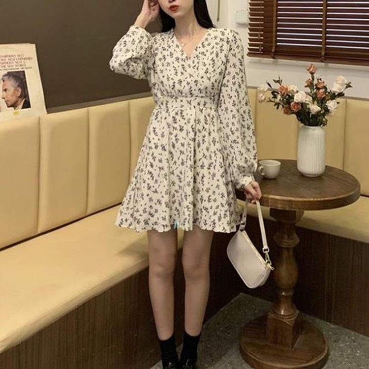 미니 봄 원피스 플레어 라인 허리끈 패턴 브이넥 홈플러스 택배배송