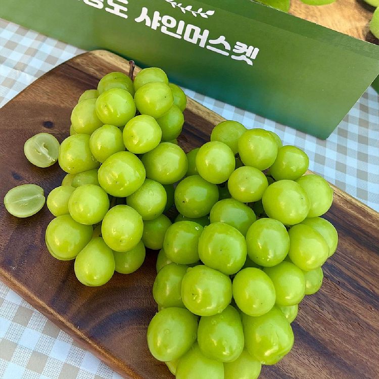 프리미엄 추석 샤인머스켓 선물세트 2kg 3수 망고포도 샤인머스캣 추석 과일선물 세트 부모 홈플러스 택배배송