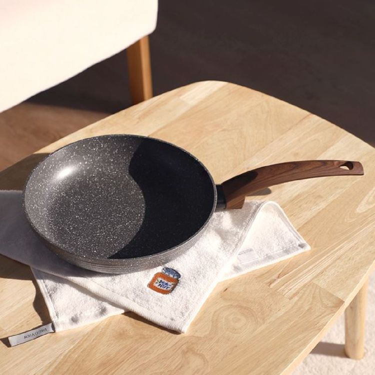 스톤 인덕션 Ih 우드핸들 원형 프라이팬 24cm 1p 홈플러스 택배배송