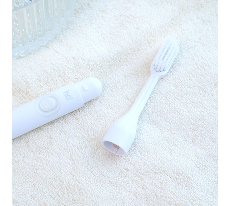 하이 음파 전동칫솔 화이트 리필모휴대용 슬림 가벼운 음파 부드러운 칫솔 Made In K 홈플러스 택배배송