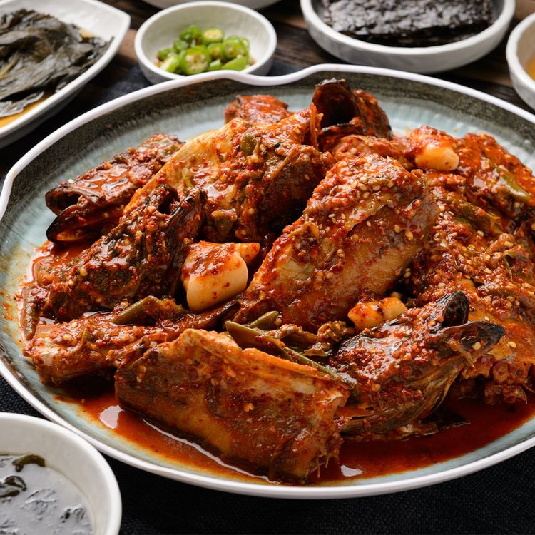 혼술왕 수제 프리미엄 코다리찜 1kg 혼술 혼밥 야식 안주 캠핑요리 간편 밀키트 홈플러스 택배배송