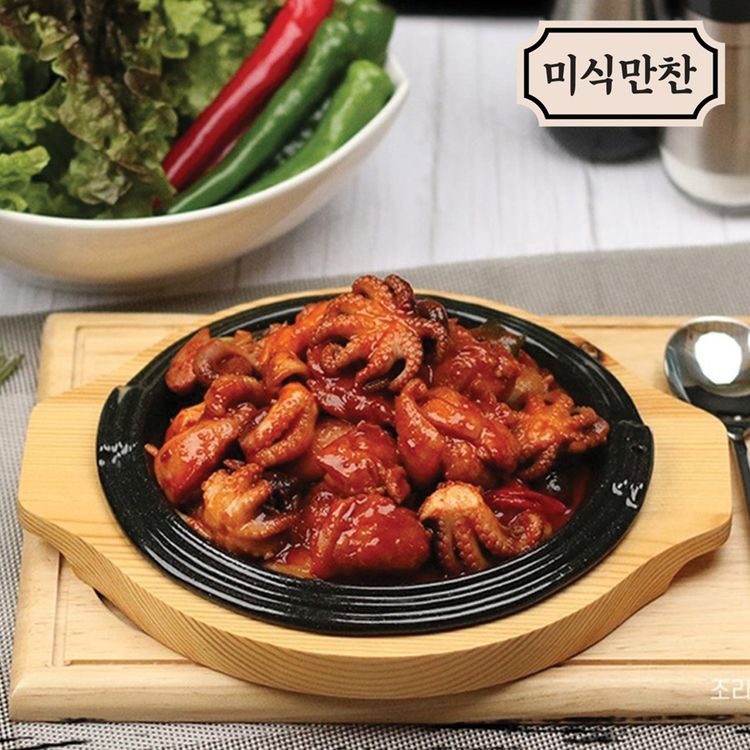 미식만찬 쭈꾸미 닭갈비 500g 2팩 1kg 가정 캠핑 한끼 밀키트 안주 홈플러스 택배배송