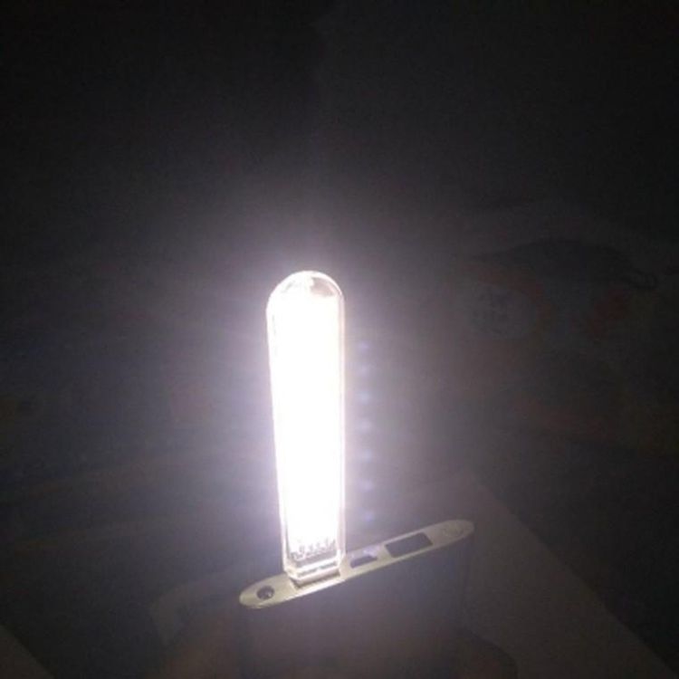 하나사면하나더 Usb Led 미니 독서등 북라이트 취침등 홈플러스 택배배송